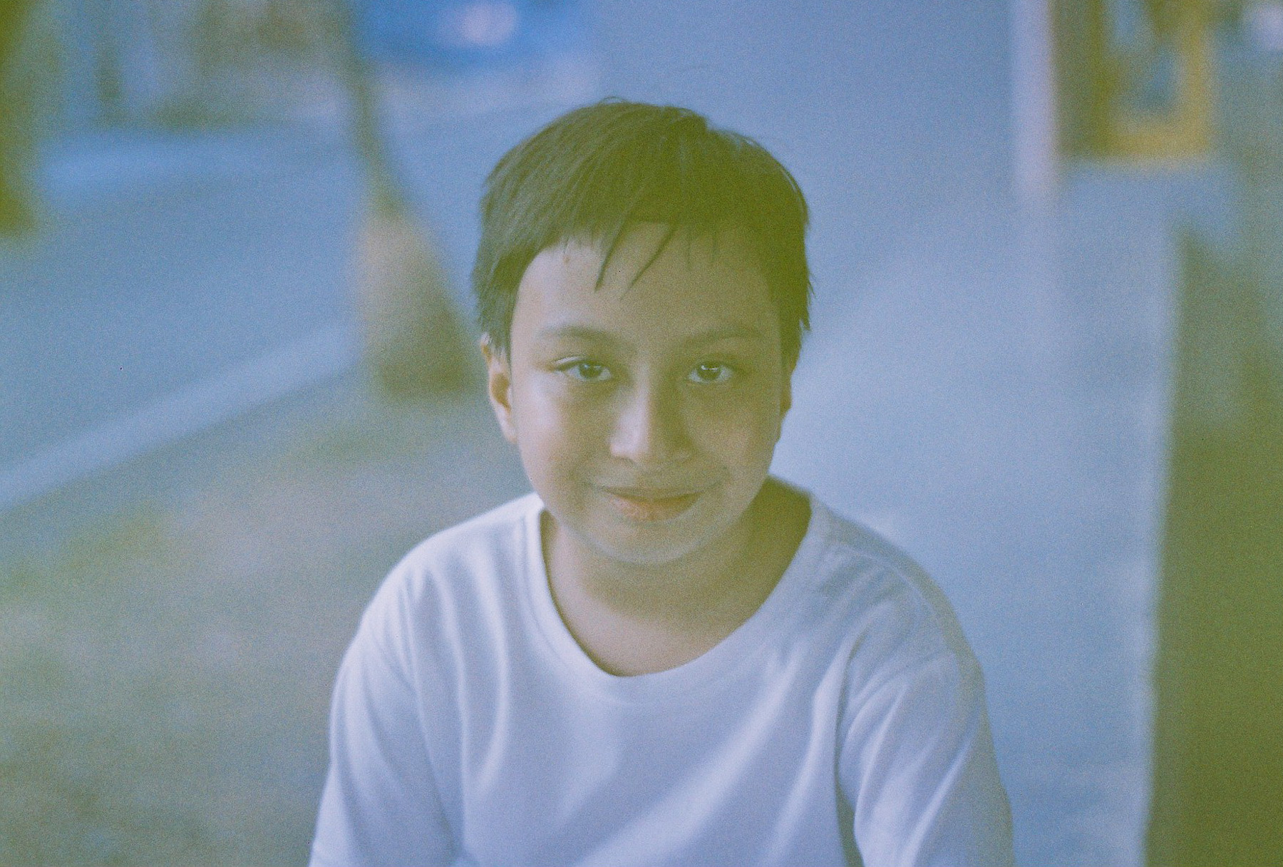 Shooting a 2-decade-old expired film | Konica Centuria 200 – King